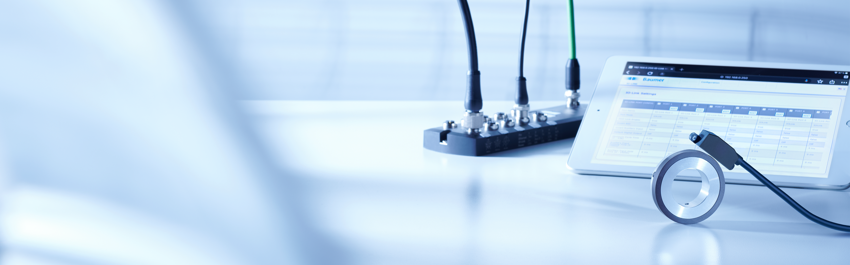 EB200E programmable incremental encoder from Baumer for easy speed ...